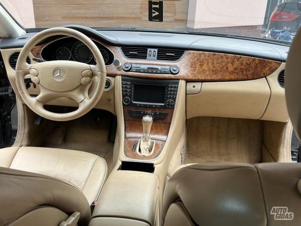 Mercedes-Benz CLS 320 2006 Klaipėda, ar dzinēja tilpumu 3.00 L un nobraukumu 0 tūkst. km par 2500 €, foto 10 vietnē AUTOMOTO.COM.LV