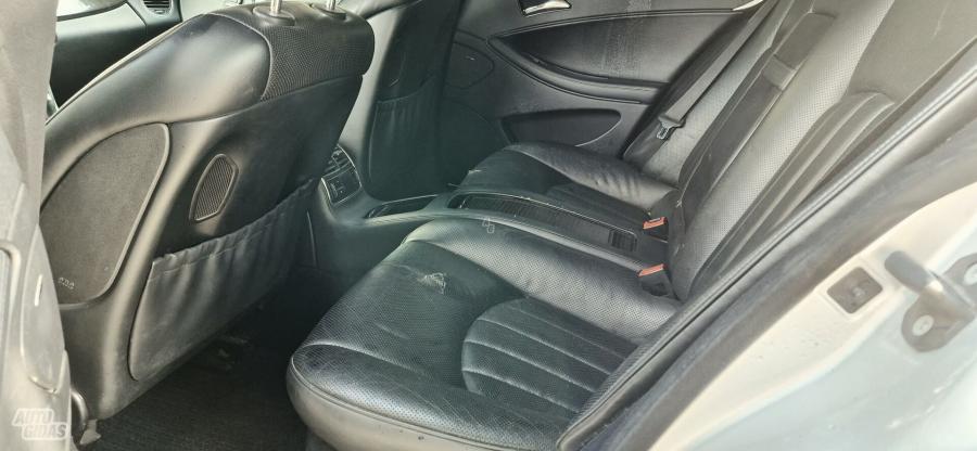 Mercedes-Benz CLS 320 2006 in Kaunas, with an engine capacity of 3.00 L and mileage of 301 thousand km for 2199 €, photo 11 on AUTOMOTO.COM.LV