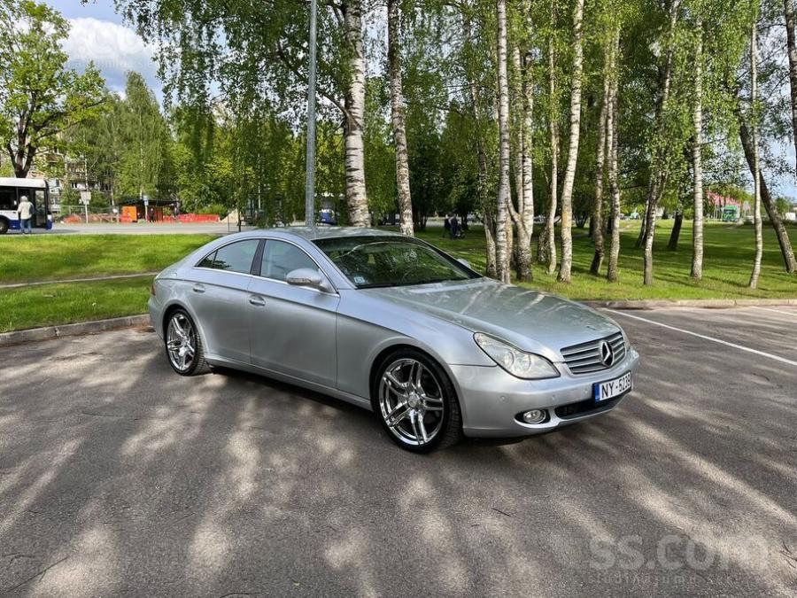 Mercedes-Benz CLS 320 2007 Rīga, ar dzinēja tilpumu 3.00 L un nobraukumu 319 tūkst. km par 4890 €, foto 4 vietnē AUTOMOTO.COM.LV