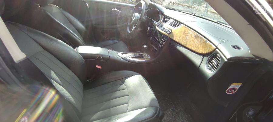 Mercedes-Benz CLS 320 2007 Šauļi, ar dzinēja tilpumu 3.00 L un nobraukumu 500 tūkst. km par 3200 €, foto 12 vietnē AUTOMOTO.COM.LV