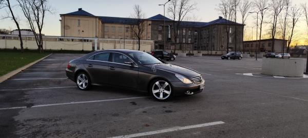 Mercedes-Benz CLS 320 2008 in Vilnius, with an engine capacity of 3.00 L and mileage of 260 thousand km for 4900 €, photo 2 on AUTOMOTO.COM.LV