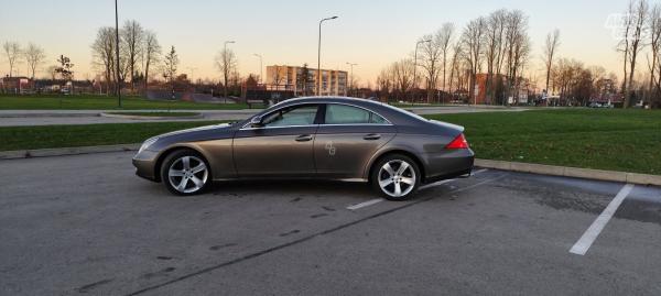 Mercedes-Benz CLS 320 2008 in Vilnius, with an engine capacity of 3.00 L and mileage of 260 thousand km for 4900 €, photo 7 on AUTOMOTO.COM.LV