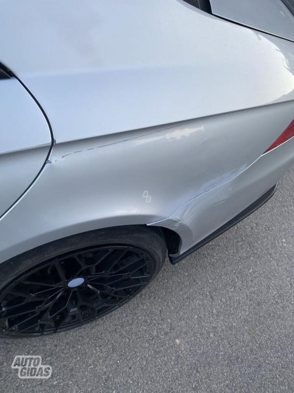 Pelēks Mercedes-Benz CLS 320 2003 Klaipėda, ar dzinēja tilpumu 3.00 L un nobraukumu 317 tūkst. km par 4700 €, foto 5 vietnē AUTOMOTO.COM.LV