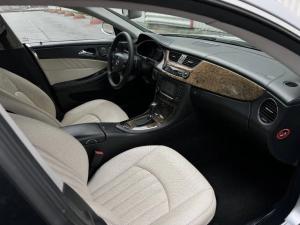 Pelēks Mercedes-Benz CLS 320 2007 Rīga, ar dzinēja tilpumu 3.20 L un nobraukumu 272 tūkst. km par 8490 €, foto 15 vietnē AUTOMOTO.COM.LV