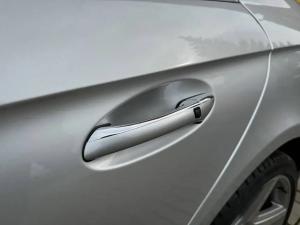 Pelēks Mercedes-Benz CLS 320 2007 Rīga, ar dzinēja tilpumu 3.20 L un nobraukumu 272 tūkst. km par 8490 €, foto 24 vietnē AUTOMOTO.COM.LV