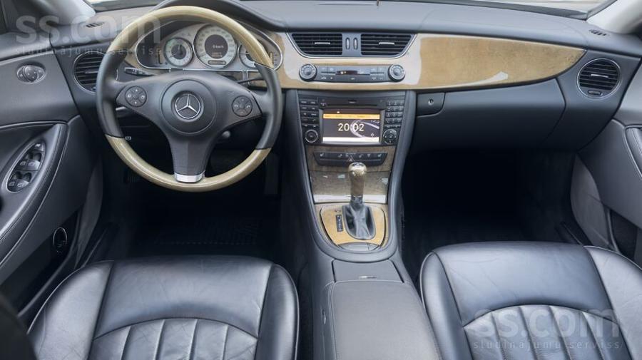 Grey Mercedes-Benz CLS 320 2008 in Rezekne, with an engine capacity of 3.00 L and mileage of 250 thousand km for 7300 €, photo 6 on AUTOMOTO.COM.LV