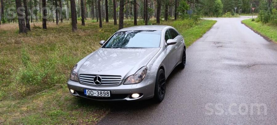 Grey Mercedes-Benz CLS 320 2008 in Riga, with an engine capacity of 3.20 L and mileage of 250 thousand km for 5300 €, photo 7 on AUTOMOTO.COM.LV