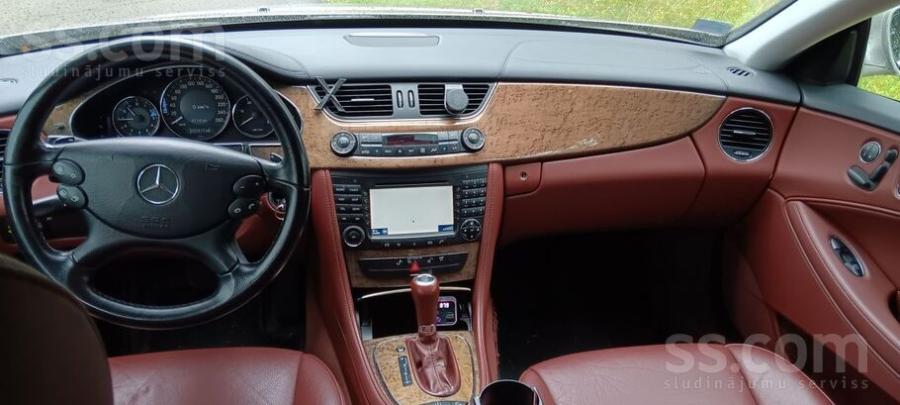 Grey Mercedes-Benz CLS 320 2008 in Riga, with an engine capacity of 3.20 L and mileage of 250 thousand km for 5300 €, photo 11 on AUTOMOTO.COM.LV