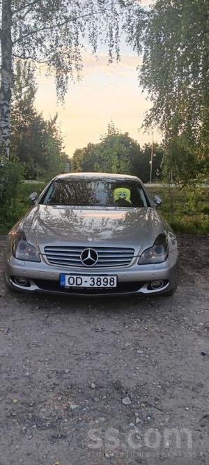 Grey Mercedes-Benz CLS 320 2008 in Riga, with an engine capacity of 3.20 L and mileage of 250 thousand km for 5300 €, photo 22 on AUTOMOTO.COM.LV