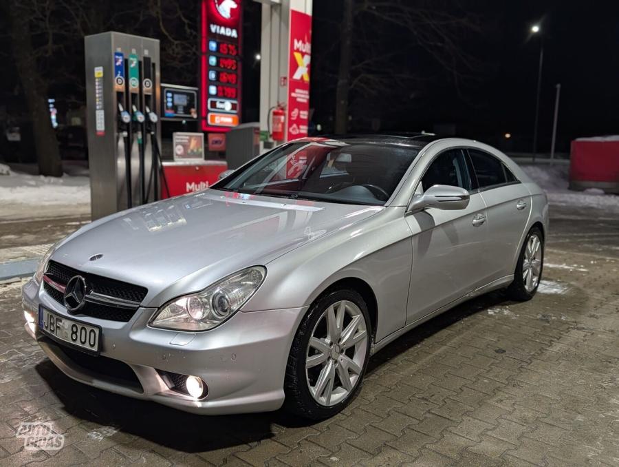 Pelēks Mercedes-Benz CLS 320 2009 Klaipėda, ar dzinēja tilpumu 3.00 L un nobraukumu 312 tūkst. km par 5200 €, foto 3 vietnē AUTOMOTO.COM.LV