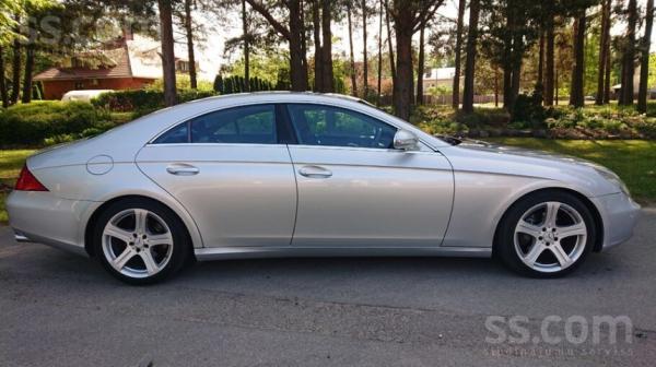 Pelēks Mercedes-Benz CLS 320 2006 Rīga, ar dzinēja tilpumu 3.00 L un nobraukumu 331 tūkst. km par 5950 €, foto 4 vietnē AUTOMOTO.COM.LV