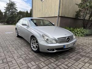 Pelēks Mercedes-Benz CLS 320 2006 Palanga, ar dzinēja tilpumu 2.99 L un nobraukumu 510 tūkst. km par 4000 €, foto 4 vietnē AUTOMOTO.COM.LV
