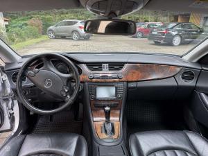 Pelēks Mercedes-Benz CLS 320 2006 Palanga, ar dzinēja tilpumu 2.99 L un nobraukumu 510 tūkst. km par 4000 €, foto 12 vietnē AUTOMOTO.COM.LV