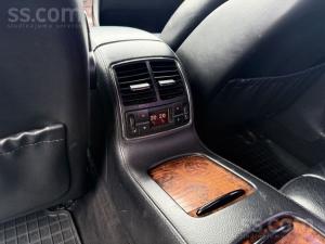 Grey Mercedes-Benz CLS 320 2006 in Riga, with an engine capacity of 3.00 L and mileage of 315 thousand km for 5000 €, photo 13 on AUTOMOTO.COM.LV