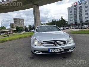 Pelēks Mercedes-Benz CLS 320 2007 Rīga, ar dzinēja tilpumu 3.00 L un nobraukumu 380 tūkst. km par 3800 €, foto 3 vietnē AUTOMOTO.COM.LV