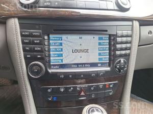 Pelēks Mercedes-Benz CLS 320 2007 Rīga, ar dzinēja tilpumu 3.00 L un nobraukumu 380 tūkst. km par 3800 €, foto 12 vietnē AUTOMOTO.COM.LV