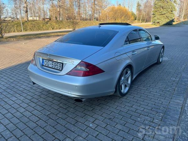 Pelēks Mercedes-Benz CLS 320 2007 Tukums, ar dzinēja tilpumu 3.20 L un nobraukumu 382 tūkst. km par 4200 €, foto 5 vietnē AUTOMOTO.COM.LV