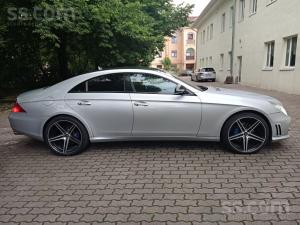 Grey Mercedes-Benz CLS 320 2008 in Riga, with an engine capacity of 3.00 L and mileage of 360 thousand km for 5800 €, photo 6 on AUTOMOTO.COM.LV