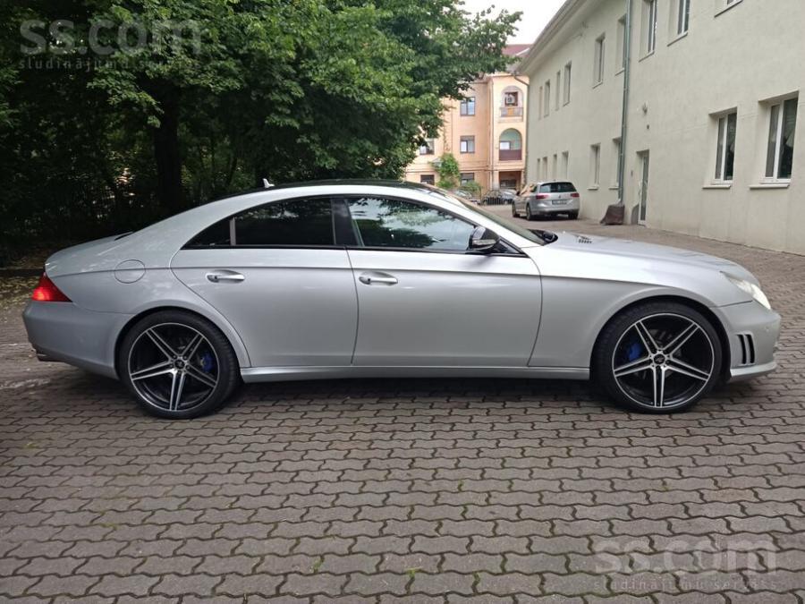 Grey Mercedes-Benz CLS 320 2008 in Riga, with an engine capacity of 3.00 L and mileage of 360 thousand km for 5800 €, photo 6 on AUTOMOTO.COM.LV