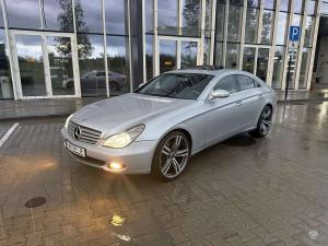 Grey Mercedes-Benz CLS 320 2009 in Vilnius, with an engine capacity of 2.99 L and mileage of 440 thousand km for 4000 €, photo 9 on AUTOMOTO.COM.LV