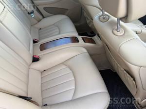 Red Mercedes-Benz CLS 320 2009 in Riga, with an engine capacity of 3.00 L and mileage of 327 thousand km for 7900 €, photo 10 on AUTOMOTO.COM.LV