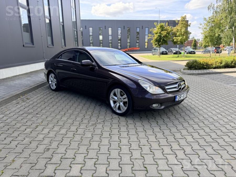 Sarkans Mercedes-Benz CLS 320 2009 Rīga, ar dzinēja tilpumu 3.00 L un nobraukumu 334 tūkst. km par 6900 €, foto 1 vietnē AUTOMOTO.COM.LV