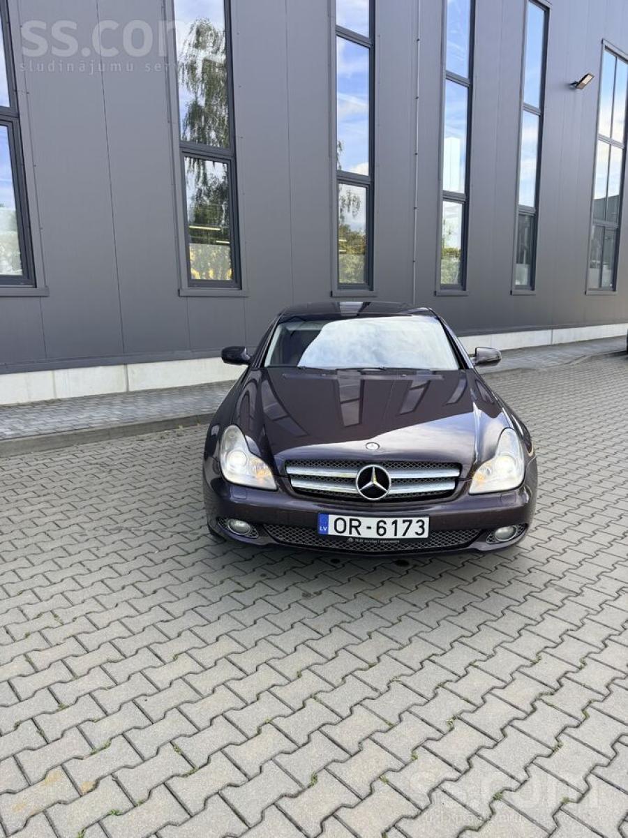 Sarkans Mercedes-Benz CLS 320 2009 Rīga, ar dzinēja tilpumu 3.00 L un nobraukumu 334 tūkst. km par 6900 €, foto 4 vietnē AUTOMOTO.COM.LV