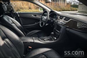 Mercedes-Benz CLS 320 2006 Jēkabpils, ar dzinēja tilpumu 3.00 L un nobraukumu 339 tūkst. km par 6500 €, foto 3 vietnē AUTOMOTO.COM.LV
