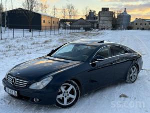 Mercedes-Benz CLS 320 2006 in Jelgava, with an engine capacity of 3.20 L and mileage of 405 thousand km for 5000 €, photo 3 on AUTOMOTO.COM.LV