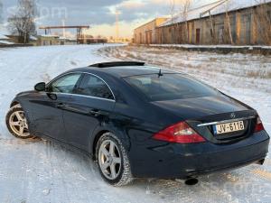 Mercedes-Benz CLS 320 2006 in Jelgava, with an engine capacity of 3.20 L and mileage of 405 thousand km for 5000 €, photo 5 on AUTOMOTO.COM.LV