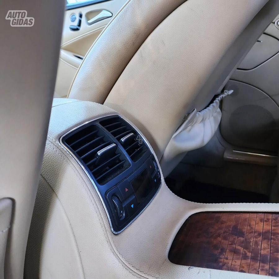 Mercedes-Benz CLS 320 2006 in Vilnius, with an engine capacity of 3.00 L and mileage of 350 thousand km for 3500 €, photo 13 on AUTOMOTO.COM.LV