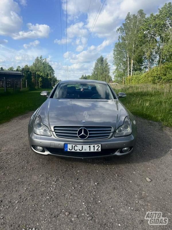 Mercedes-Benz CLS 320 2006 in Vilnius, with an engine capacity of 3.00 L and mileage of 380 thousand km for 2650 €, photo 3 on AUTOMOTO.COM.LV