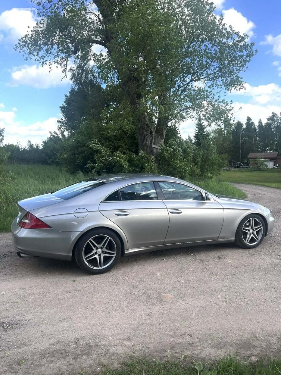 Mercedes-Benz CLS 320 2006 Viļņa, ar dzinēja tilpumu 3.00 L un nobraukumu 380 tūkst. km par 2650 €, foto 6 vietnē AUTOMOTO.COM.LV