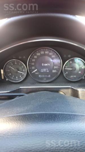 Mercedes-Benz CLS 320 2007 in Riga, with an engine capacity of 3.00 L and mileage of 393 thousand km for 4500 €, photo 5 on AUTOMOTO.COM.LV