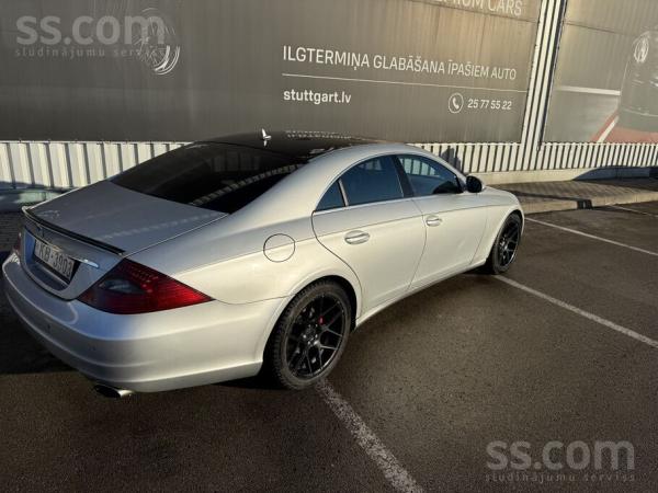 Mercedes-Benz CLS 320 2008 in Riga, with an engine capacity of 3.00 L and mileage of 321 thousand km for 4700 €, photo 9 on AUTOMOTO.COM.LV
