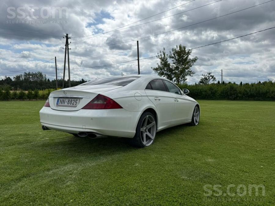 Balts Mercedes-Benz CLS 320 2008 Rīga, ar dzinēja tilpumu 3.20 L un nobraukumu 315 tūkst. km par 6500 €, foto 5 vietnē AUTOMOTO.COM.LV
