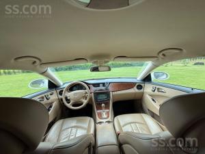 Balts Mercedes-Benz CLS 320 2008 Rīga, ar dzinēja tilpumu 3.20 L un nobraukumu 315 tūkst. km par 6500 €, foto 6 vietnē AUTOMOTO.COM.LV