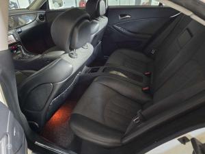 Balts Mercedes-Benz CLS 320 2009 Viļņa, ar dzinēja tilpumu 2.99 L un nobraukumu 406 tūkst. km par 4400 €, foto 12 vietnē AUTOMOTO.COM.LV