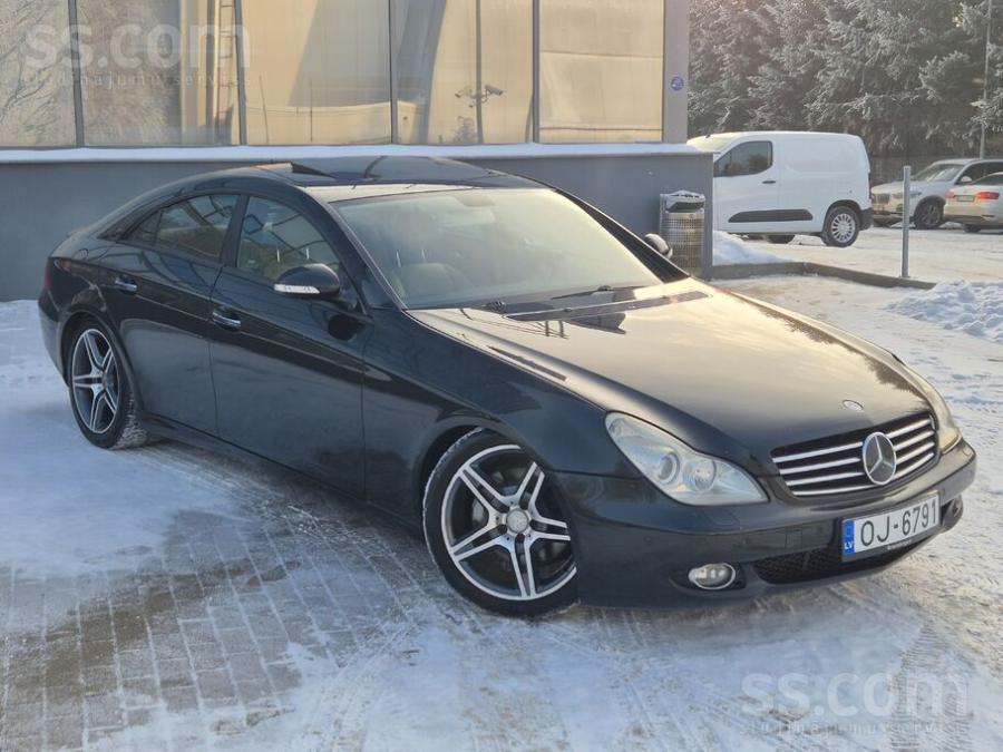Melns Mercedes-Benz CLS 350 2004 Rīga, ar dzinēja tilpumu 3.50 L un nobraukumu 323 tūkst. km par 5250 €, foto 2 vietnē AUTOMOTO.COM.LV