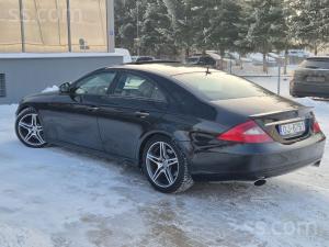 Melns Mercedes-Benz CLS 350 2004 Rīga, ar dzinēja tilpumu 3.50 L un nobraukumu 323 tūkst. km par 5250 €, foto 4 vietnē AUTOMOTO.COM.LV