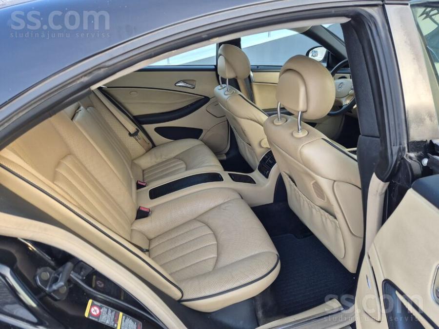 Melns Mercedes-Benz CLS 350 2004 Rīga, ar dzinēja tilpumu 3.50 L un nobraukumu 323 tūkst. km par 5250 €, foto 8 vietnē AUTOMOTO.COM.LV