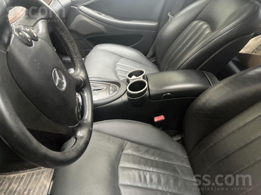 Melns Mercedes-Benz CLS 350 2005 Jelgava, ar dzinēja tilpumu 3.50 L un nobraukumu 295 tūkst. km par 2150 €, foto 8 vietnē AUTOMOTO.COM.LV