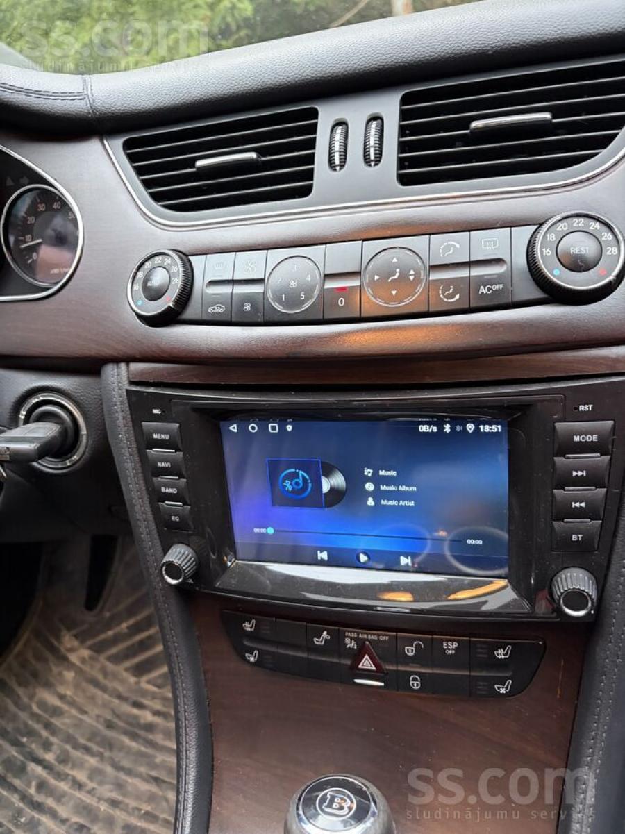 Melns Mercedes-Benz CLS 350 2005 Jelgava, ar dzinēja tilpumu 3.50 L un nobraukumu 295 tūkst. km par 2150 €, foto 11 vietnē AUTOMOTO.COM.LV
