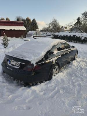 Black Mercedes-Benz CLS 350 2006 in Taurage, with an engine capacity of 3.50 L and mileage of 300 thousand km for 3400 €, photo 2 on AUTOMOTO.COM.LV