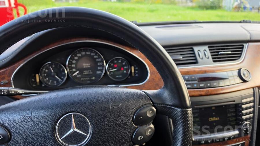 Melns Mercedes-Benz CLS 350 2007 Rīga, ar dzinēja tilpumu 3.50 L un nobraukumu 258 tūkst. km par 3200 €, foto 11 vietnē AUTOMOTO.COM.LV