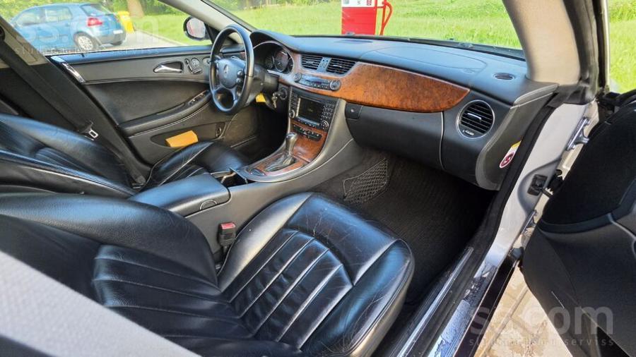 Melns Mercedes-Benz CLS 350 2007 Rīga, ar dzinēja tilpumu 3.50 L un nobraukumu 258 tūkst. km par 3200 €, foto 13 vietnē AUTOMOTO.COM.LV