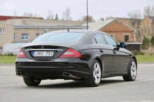 Black Mercedes-Benz CLS 350 2008 in Siauliai, with an engine capacity of 3.50 L and mileage of 252 thousand km for 5000 €, photo 9 on AUTOMOTO.COM.LV