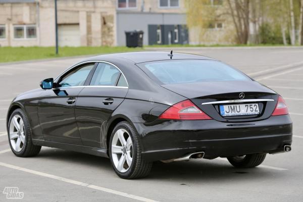 Black Mercedes-Benz CLS 350 2008 in Siauliai, with an engine capacity of 3.50 L and mileage of 252 thousand km for 5000 €, photo 10 on AUTOMOTO.COM.LV