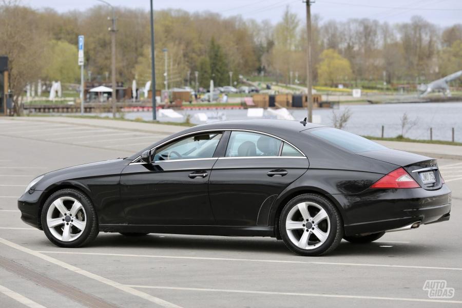 Black Mercedes-Benz CLS 350 2008 in Siauliai, with an engine capacity of 3.50 L and mileage of 252 thousand km for 5000 €, photo 12 on AUTOMOTO.COM.LV
