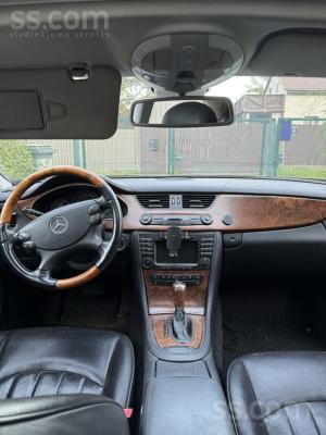 Melns Mercedes-Benz CLS 350 2009 Rīga, ar dzinēja tilpumu 3.50 L un nobraukumu 205 tūkst. km par 3800 €, foto 6 vietnē AUTOMOTO.COM.LV
